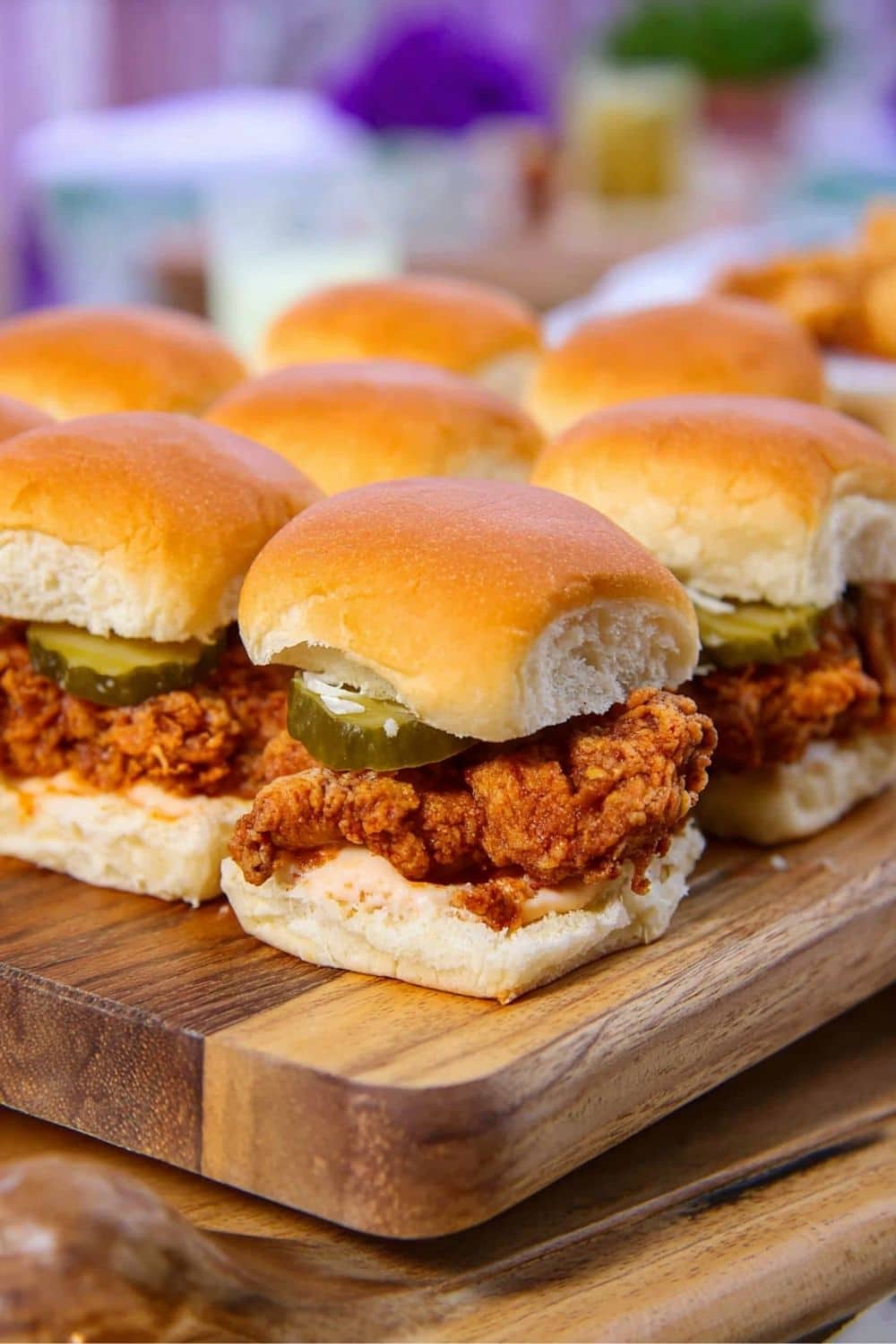 Delicious Crispy Fried Chicken Sliders